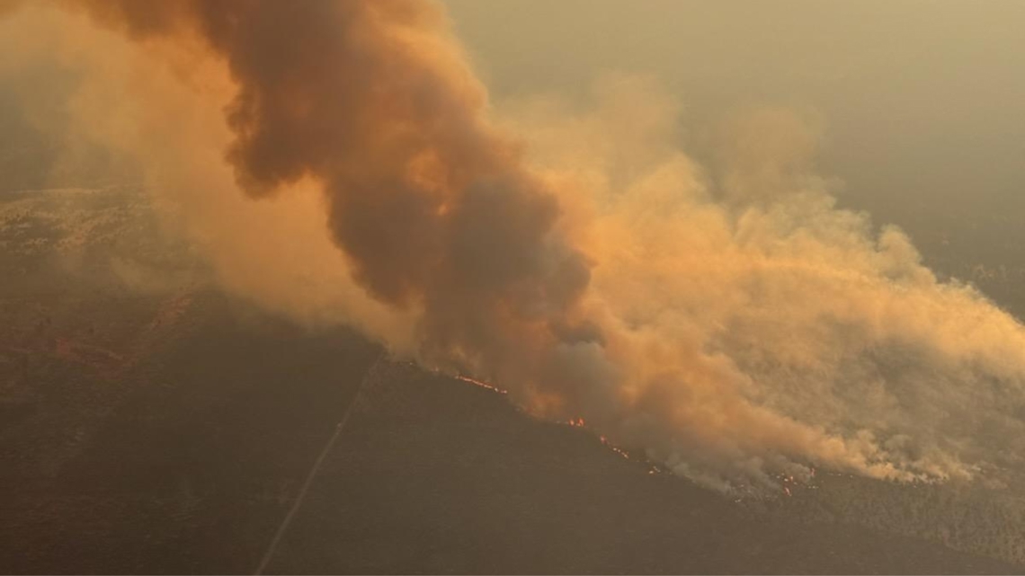 Four homes destroyed as Flat Fire burns 23,000 acres in central Oregon ...