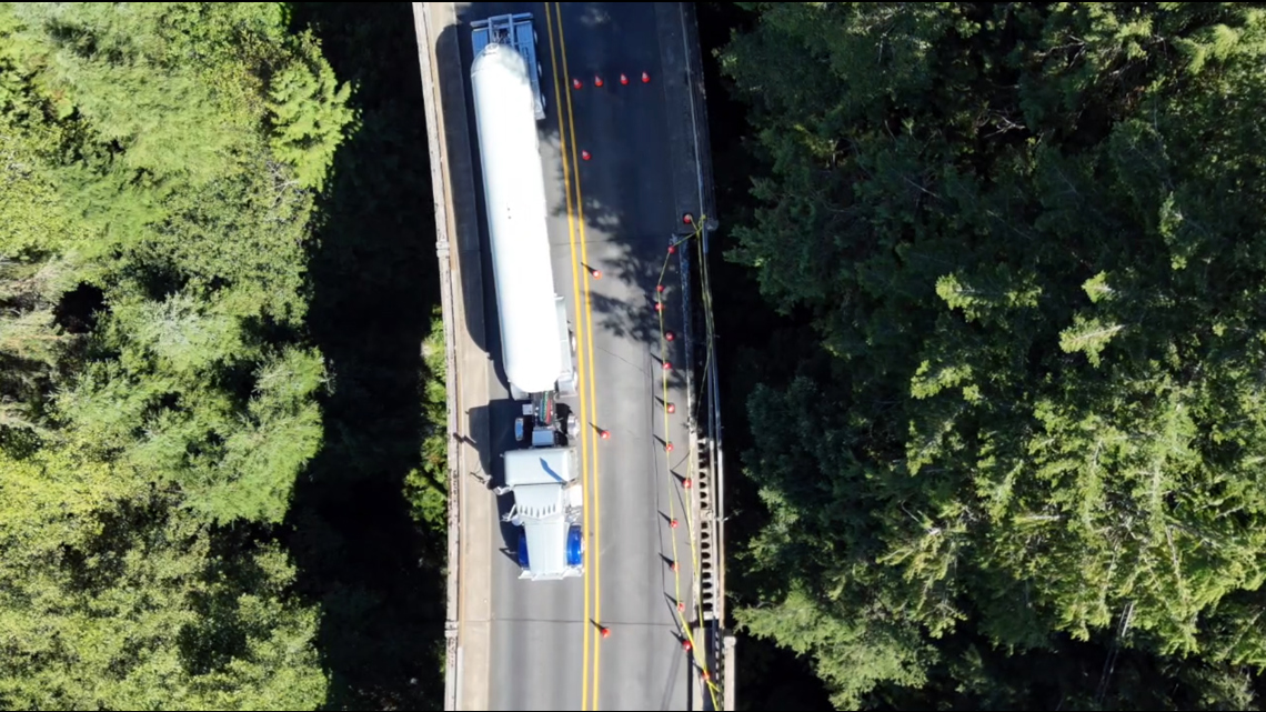 Hwy 101 partially reopens near Manzanita following repairs | kgw.com