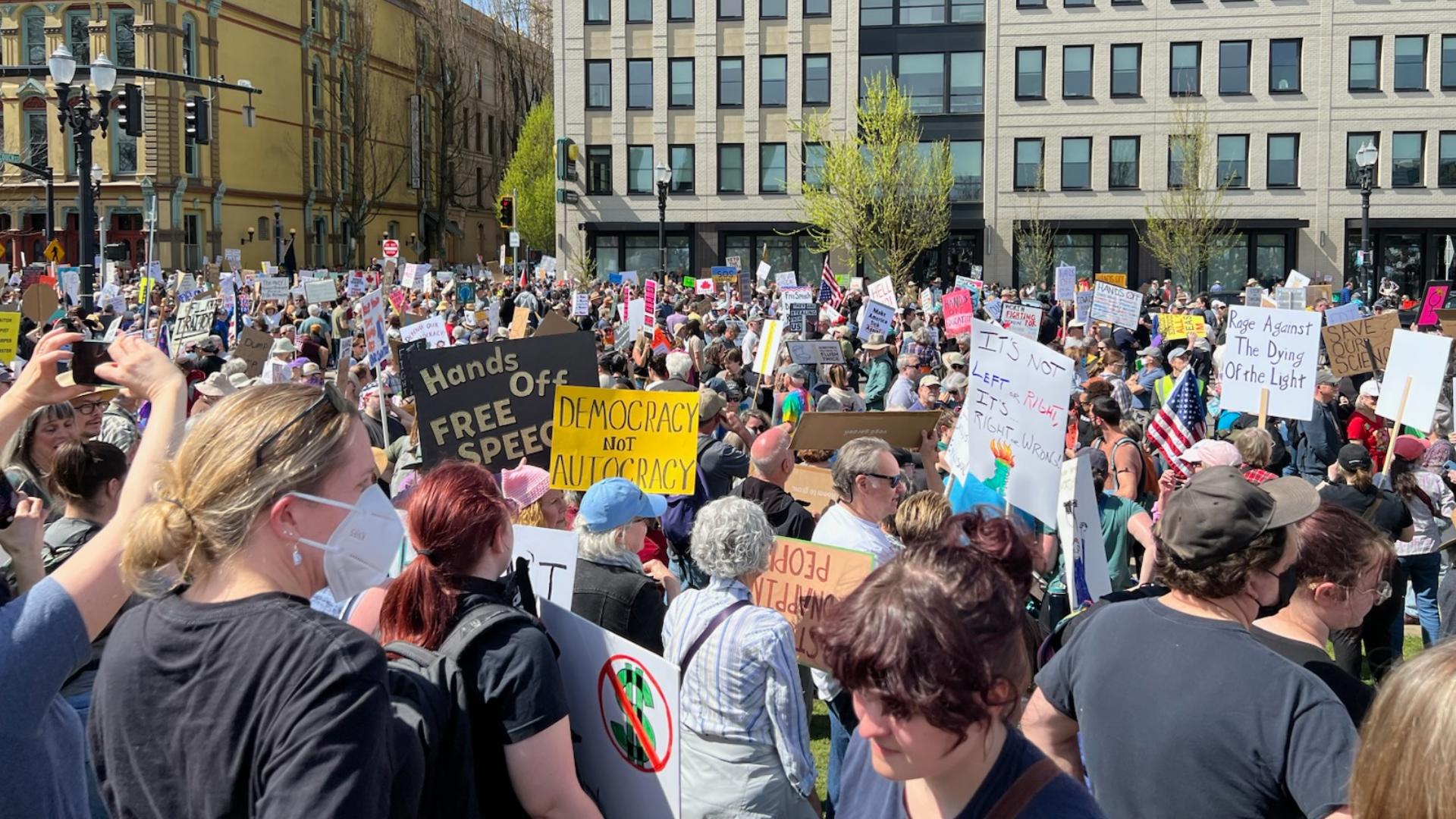 Thousands gather in Portland for anti-Trump 'Hands Off' protest | kgw.com