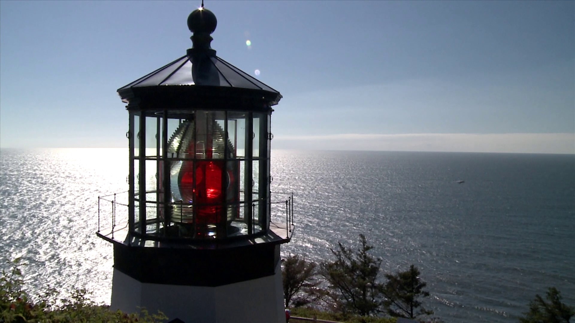 Exploring from the trees to the sea in Oregon's scenic byway | kgw.com