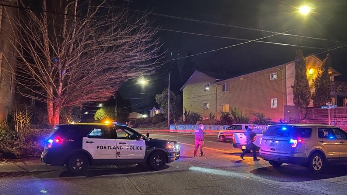 Woman dies; hit by car in SE Portland | kgw.com