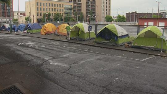 Portland Mayor Keith Wilson gives progress report on homeless shelter ...