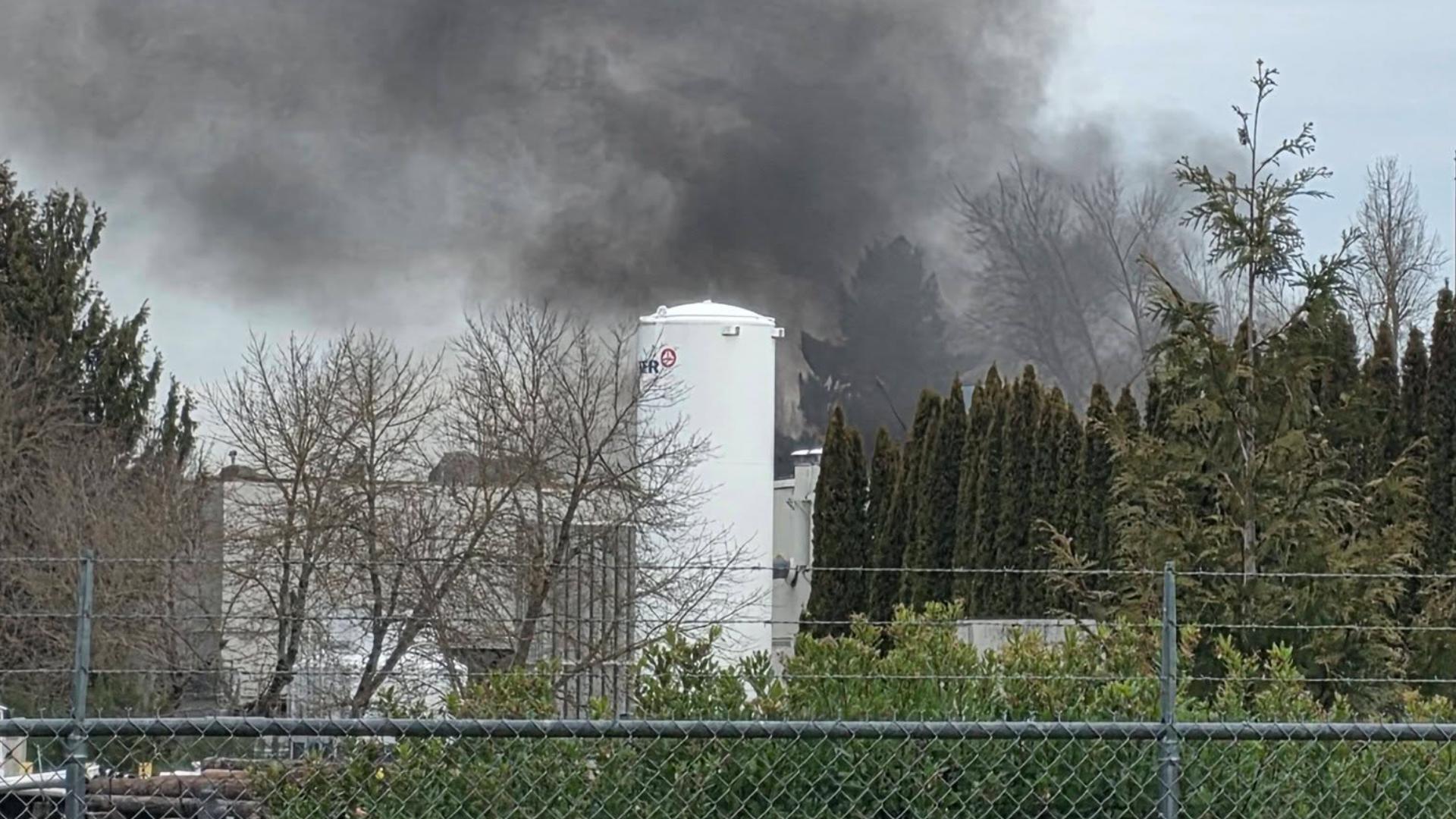 Evacuation order lifted after explosion at Canby metal treatment plant ...