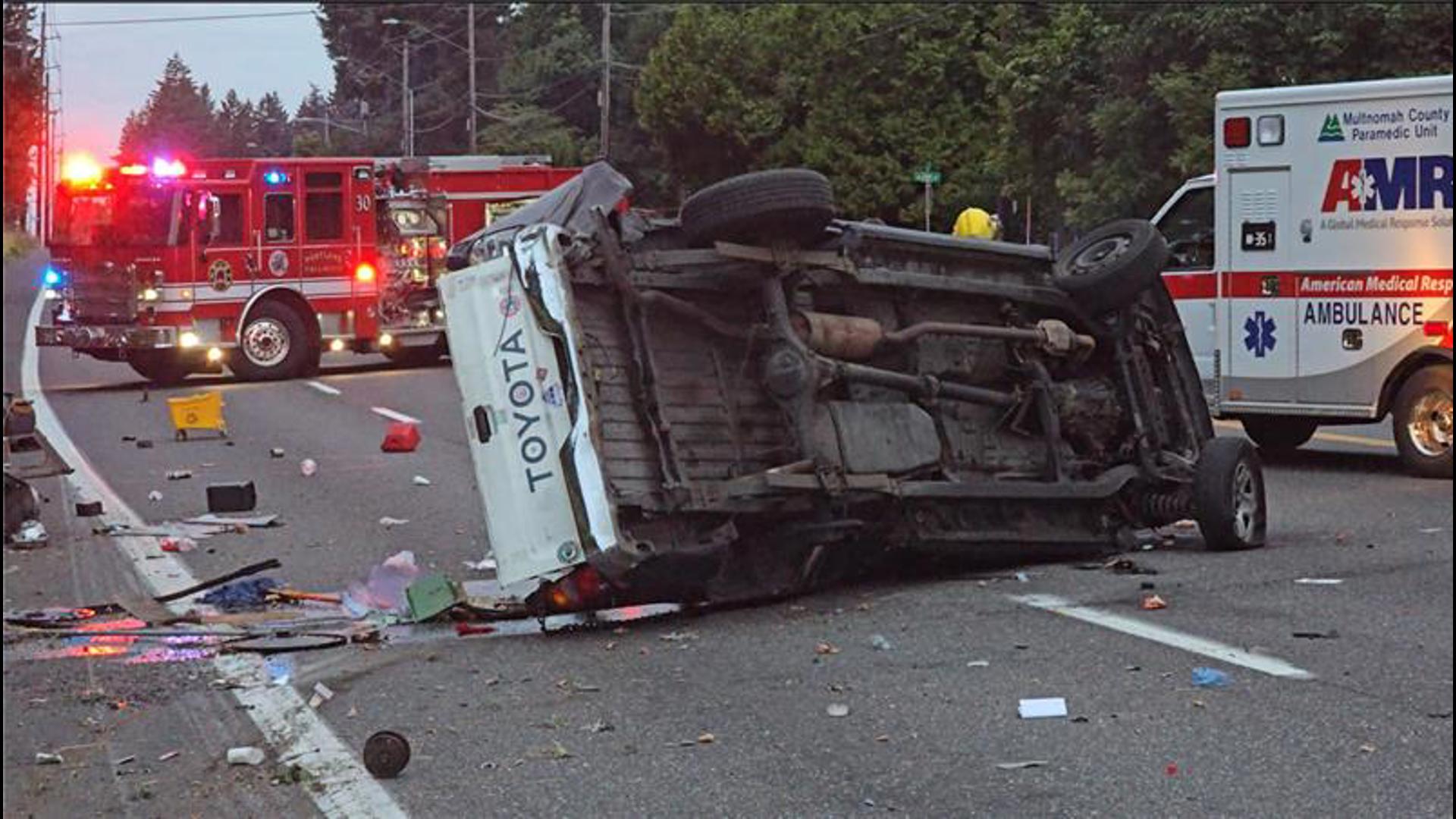 Driver injured in rollover crash in Northeast Portland | kgw.com