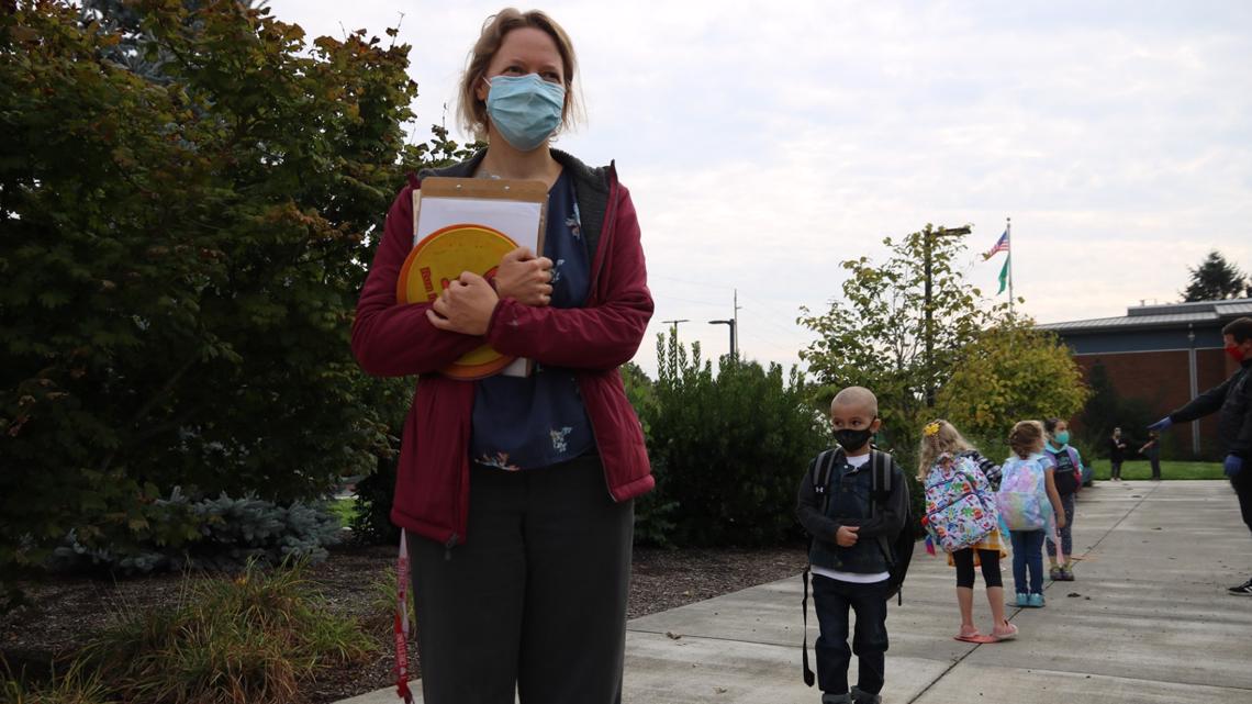 COVID-19 surge puts sets back in-school learning plans | kgw.com