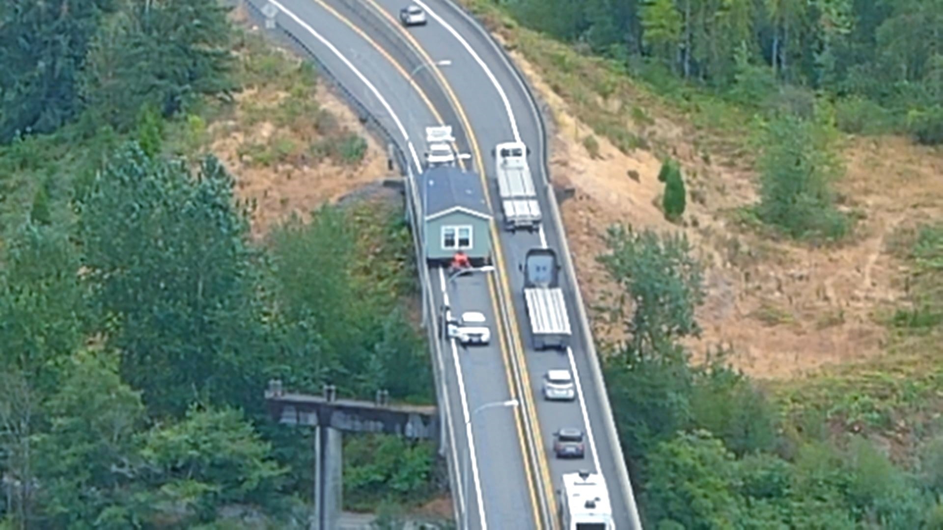 SR-14 back open after manufactured home blocks bridge near Camas | kgw.com