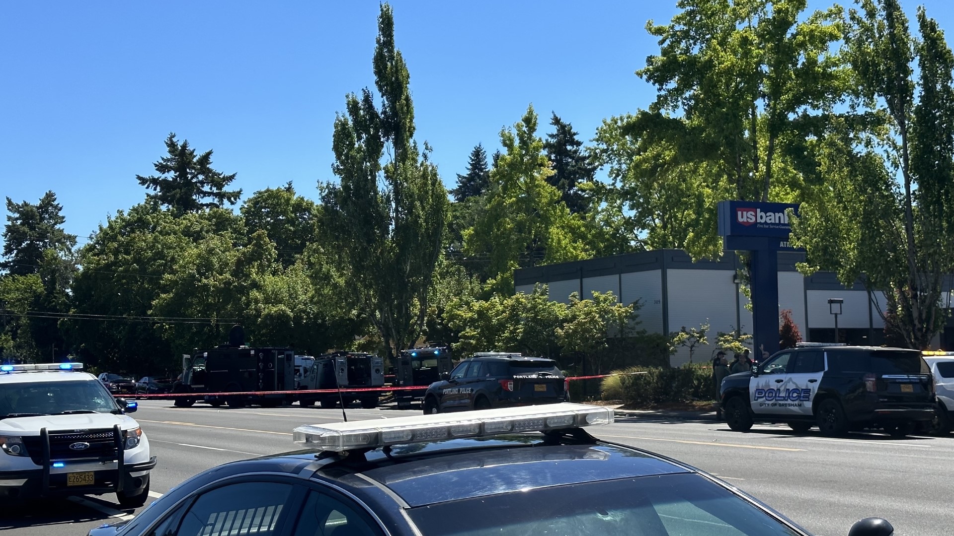 Portland police fatally shoot suspect in Legacy hospital shooting | kgw.com