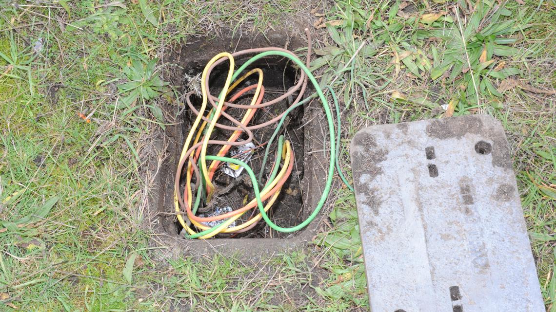 Theft of copper wire from traffic light contributed to crash that ...