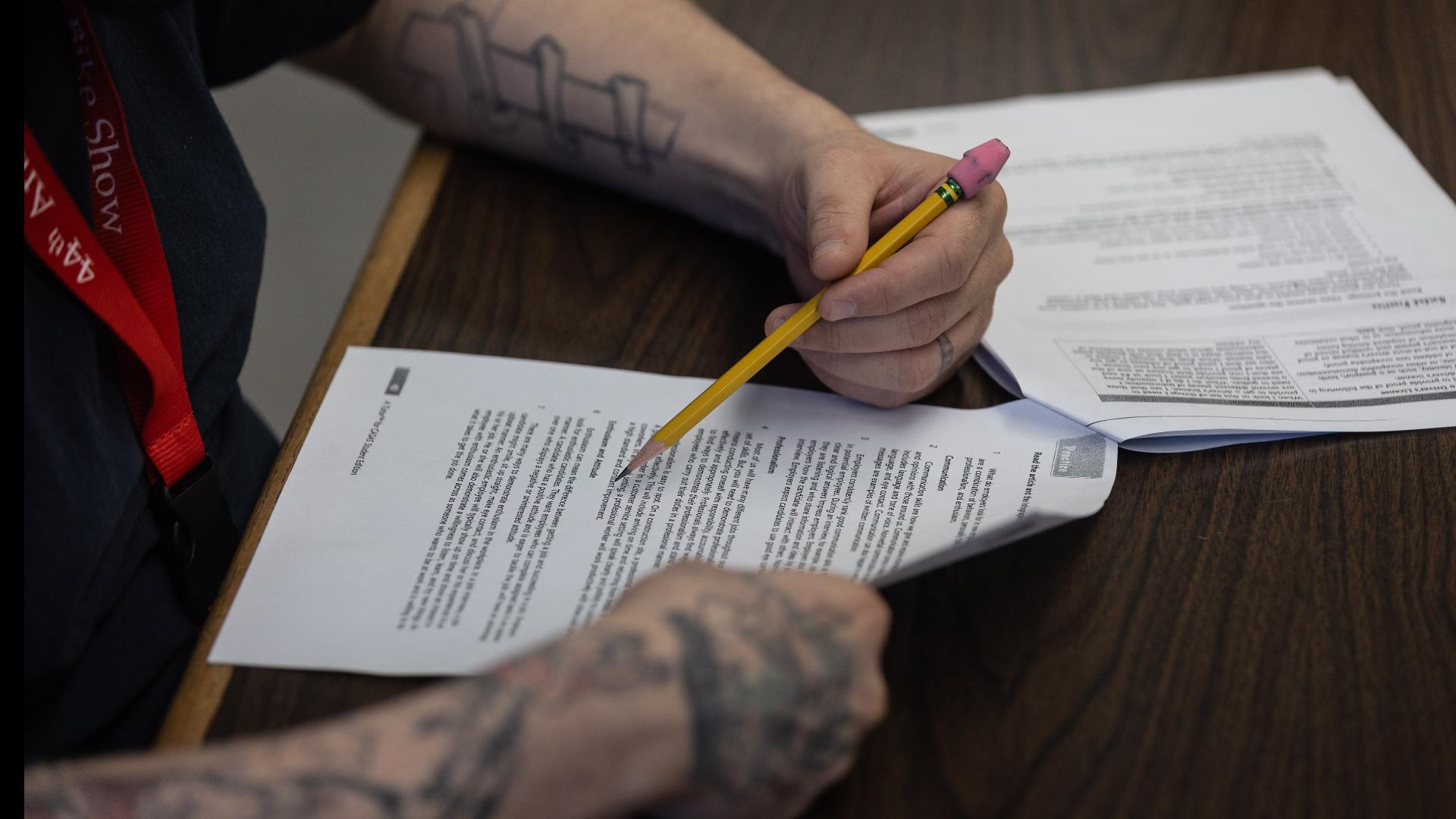 Oregon state prison is in need of replacement, DOC director says | kgw.com