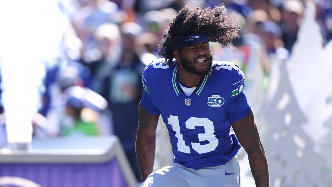 Ernest Jones IV surging, bringing stability to Seahawks' stout defense ...