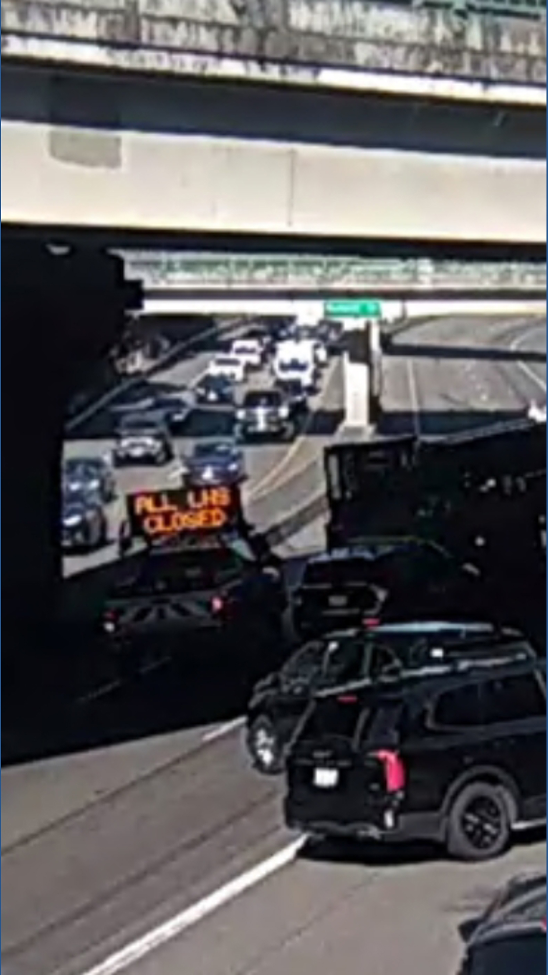 Crash causes backup on northbound I-405 near Burnside overpass in ...