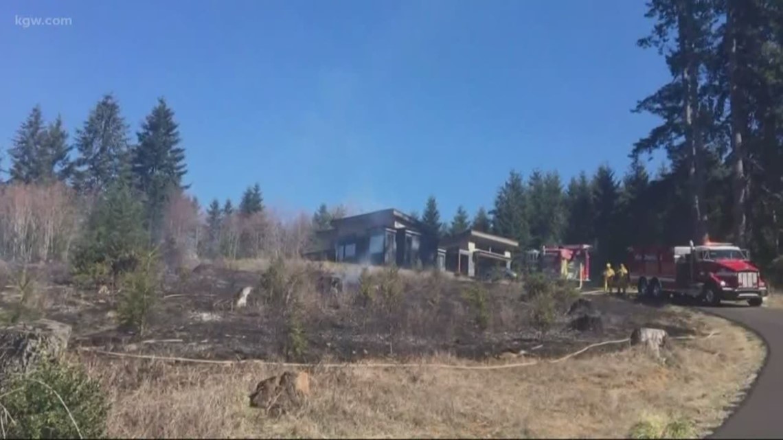Kelso fire threatens 90 homes | kgw.com
