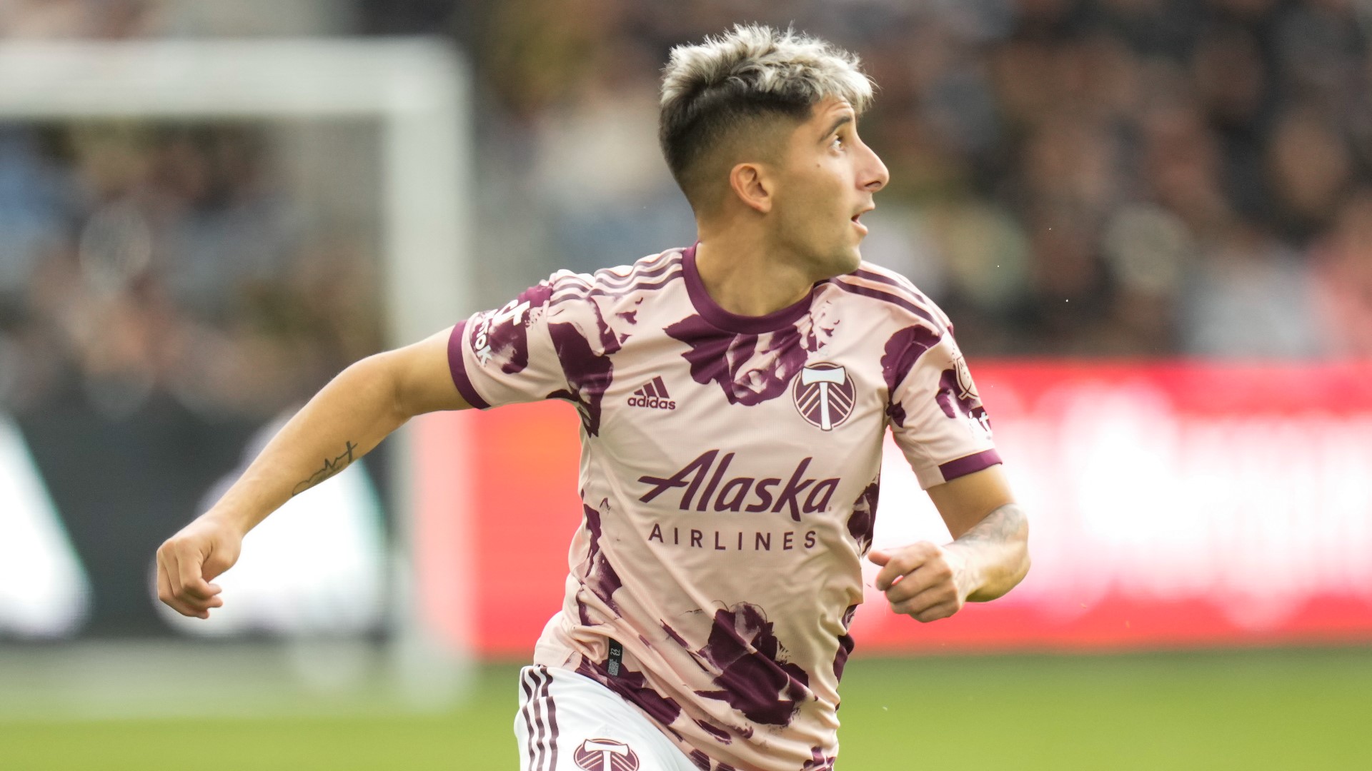 Austin scores in stoppage time for 2-2 draw with Portland Timbers | kgw.com