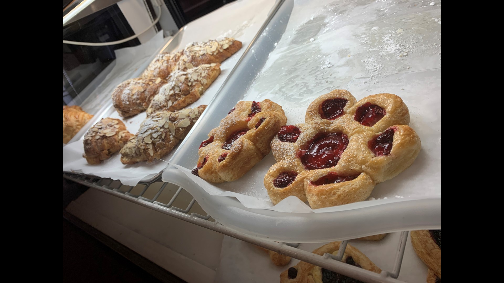French pastries at Colette Bakery & Bistro draw business in Lebanon ...