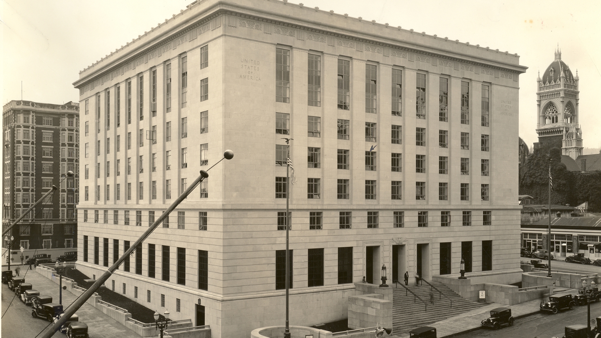 Gus J Solomon US courthouse in downtown Portland to be sold | kgw.com