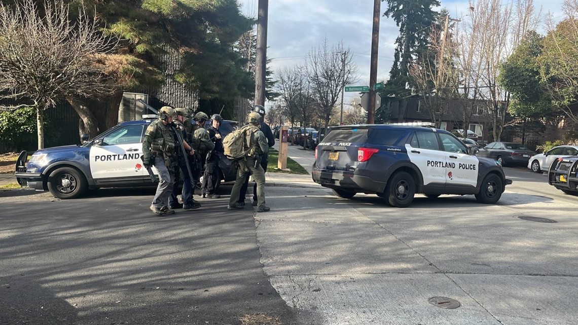 Suspected shooter barricaded in North Portland, residents asked to ...
