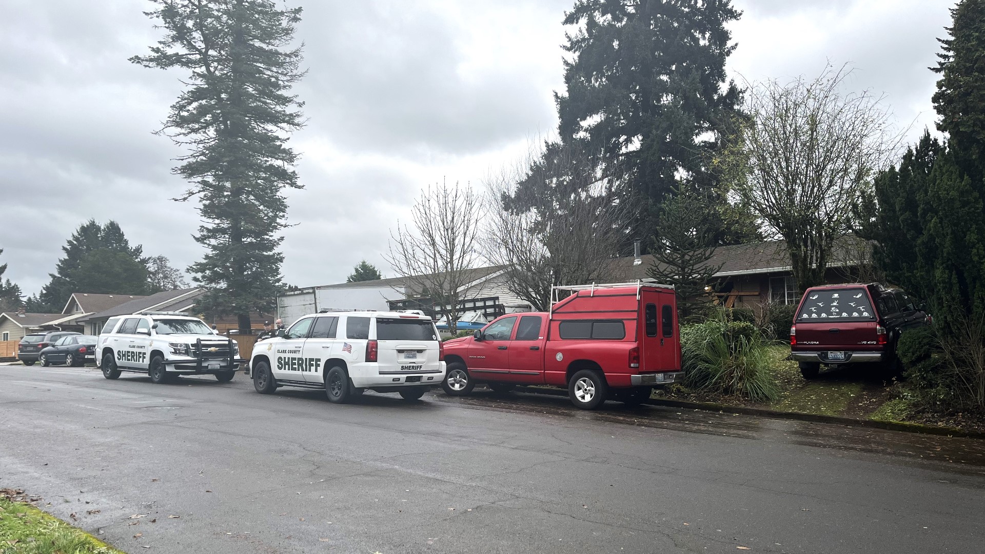 Victims, suspect identified in apparent family murder-suicide | kgw.com