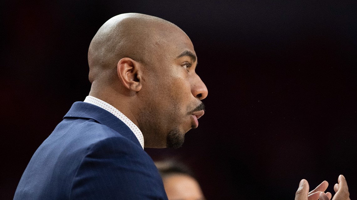 Women's college basketball player from Oregon sues ex-coach | kgw.com