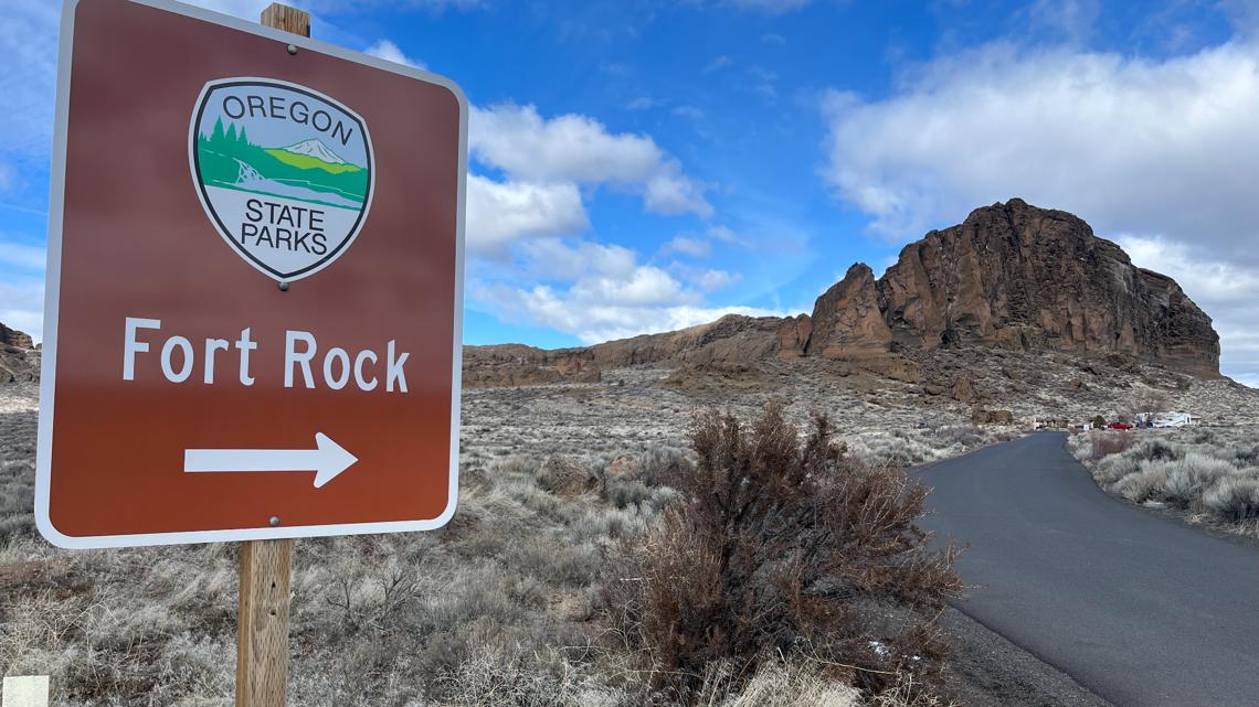 Hike through prehistoric lakebed at Fort Rock State Natural Area | kgw.com