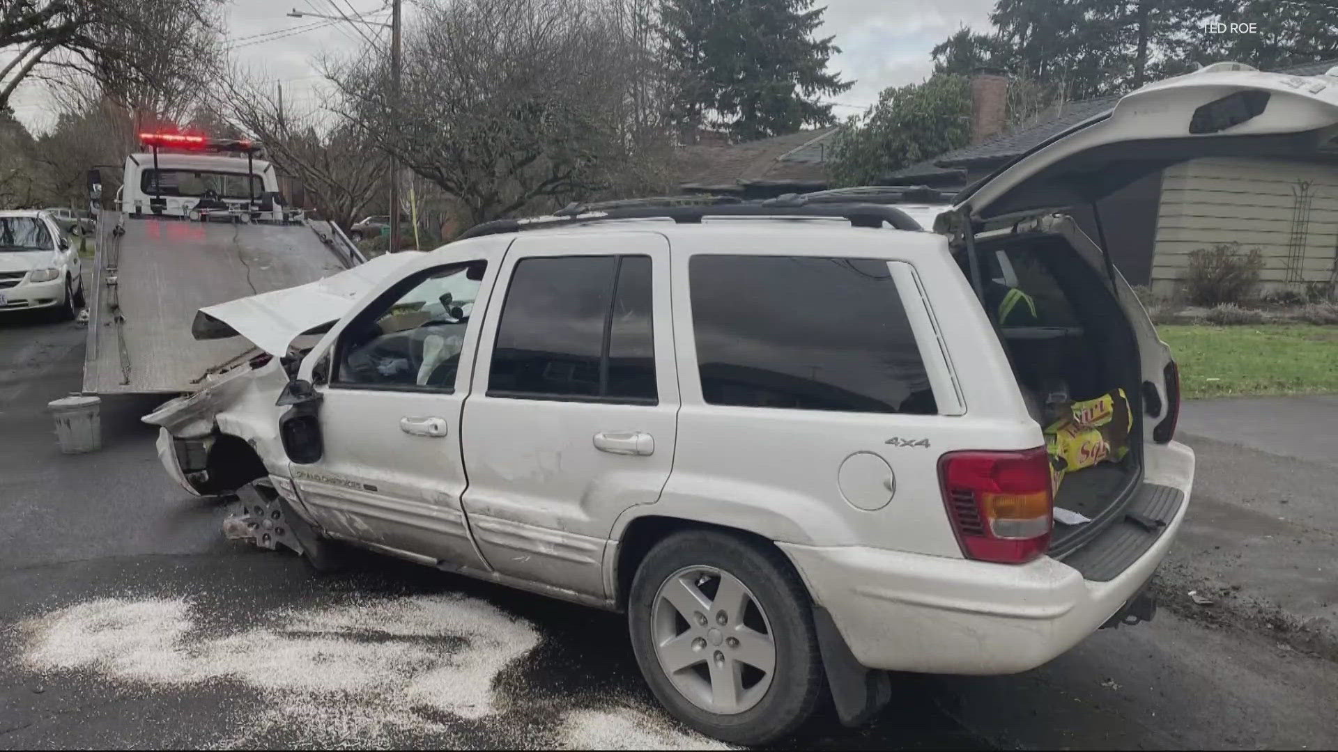 Stolen SUV chase in Portland ends with 2 detained | kgw.com