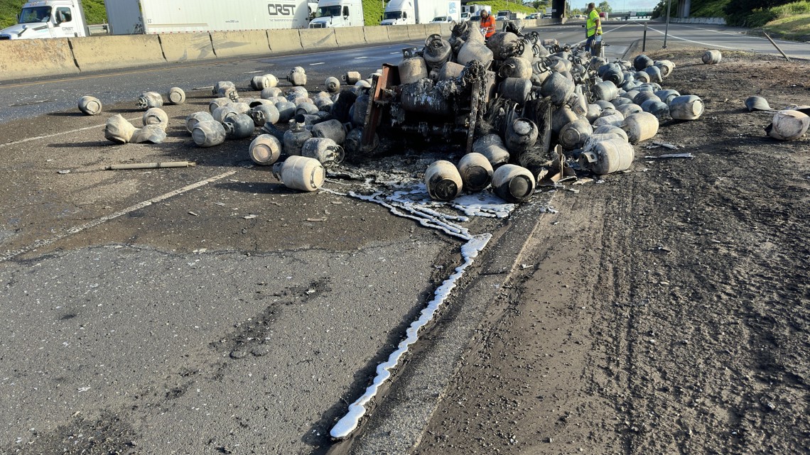 I-5 in Portland reopens after propane tank fire | kgw.com