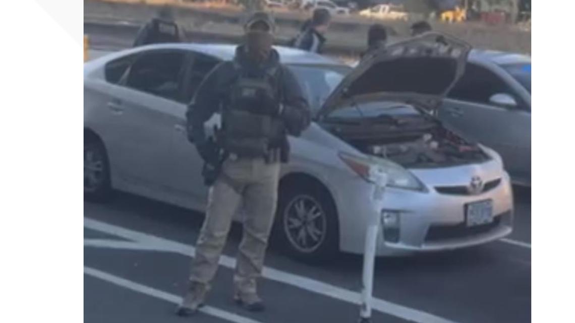 Video shows federal agents arresting 2 men in Hillsboro, Portland | kgw.com