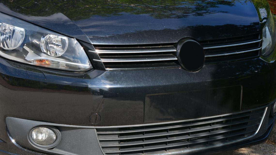 PBOT towing vehicles without license plates, VIN | kgw.com