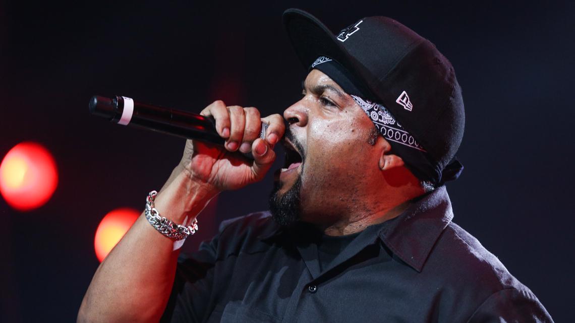 Rapper Ice Cube tour bus caught fire in downtown Portland | kgw.com