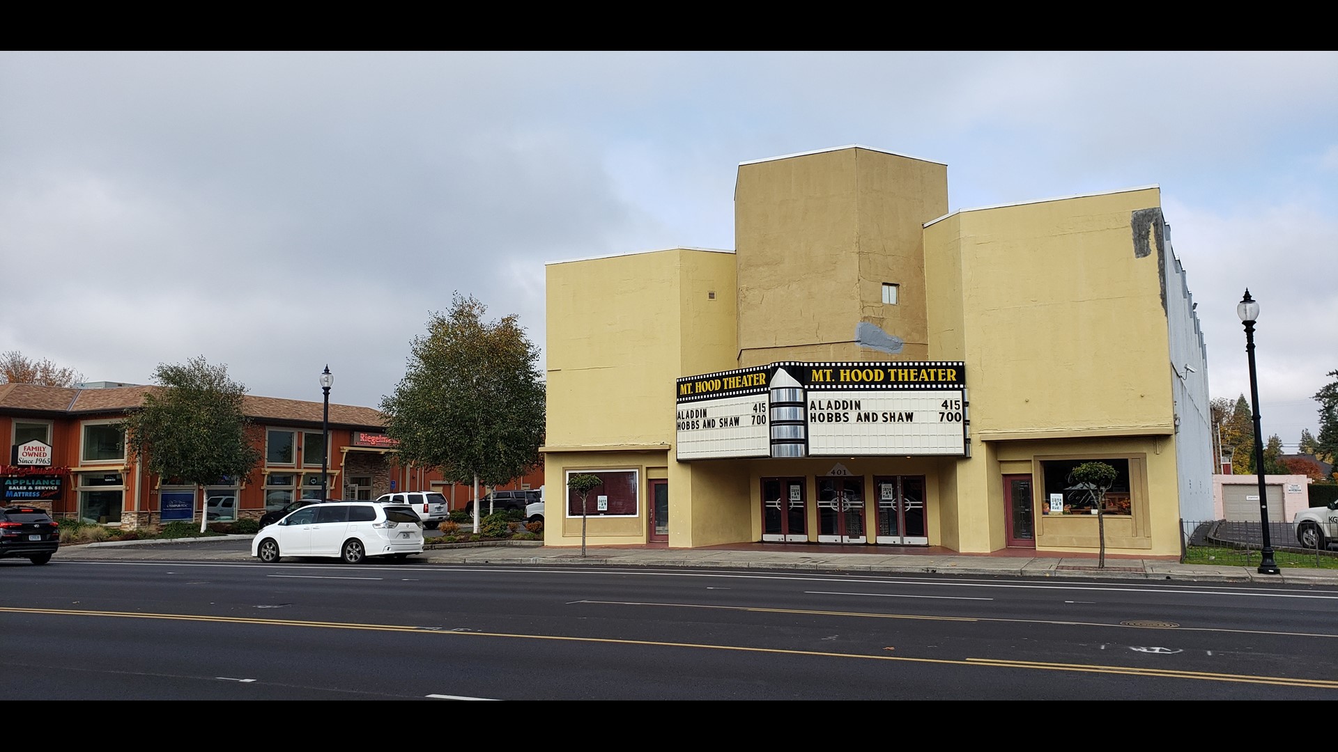 Rod Hill visits Gresham | kgw.com