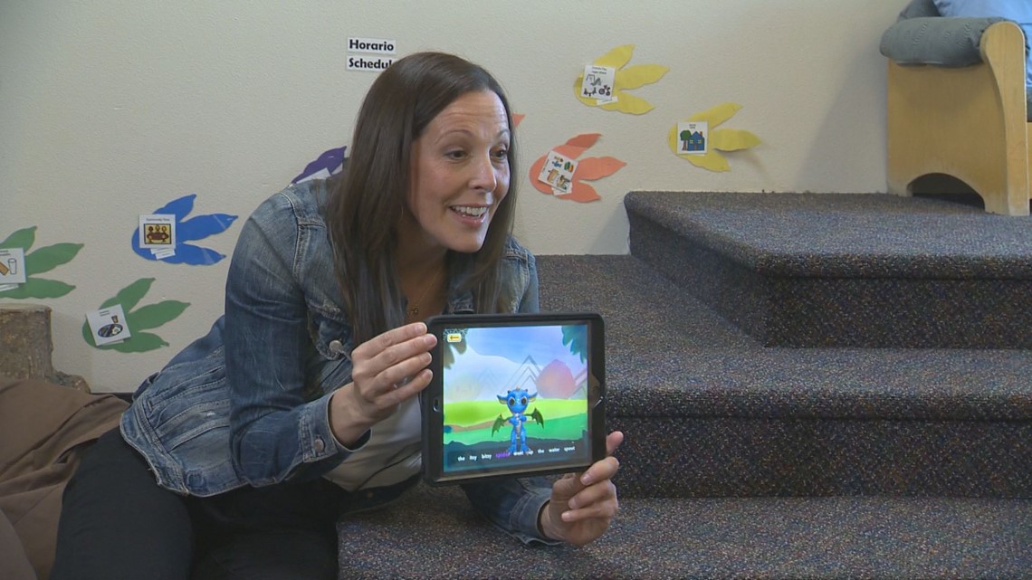 Oregon woman turns her passion for music into a learning tool | kgw.com