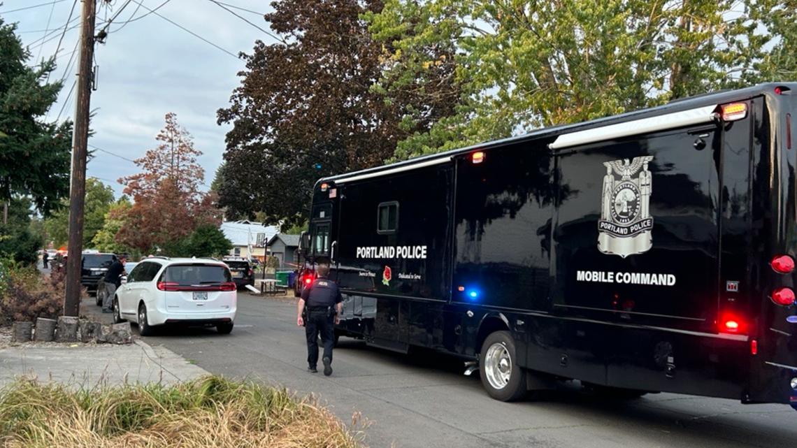 3 people found dead inside Portland home; police investigating | kgw.com