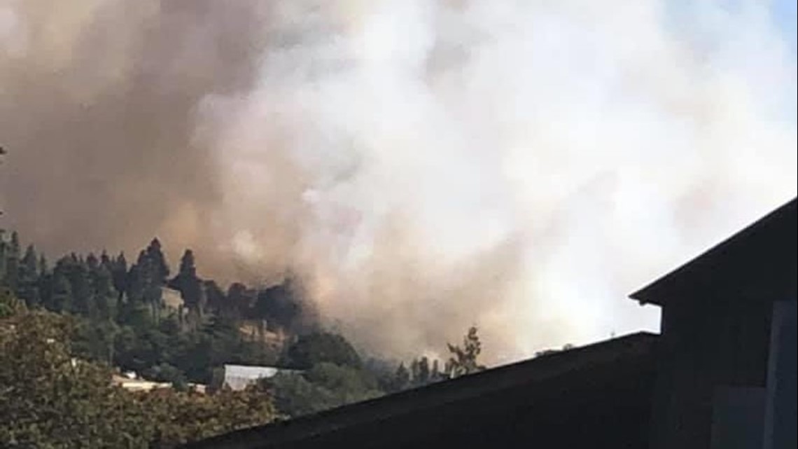Wildfire spreads near Mosier in Oregon's Columbia River Gorge | kgw.com