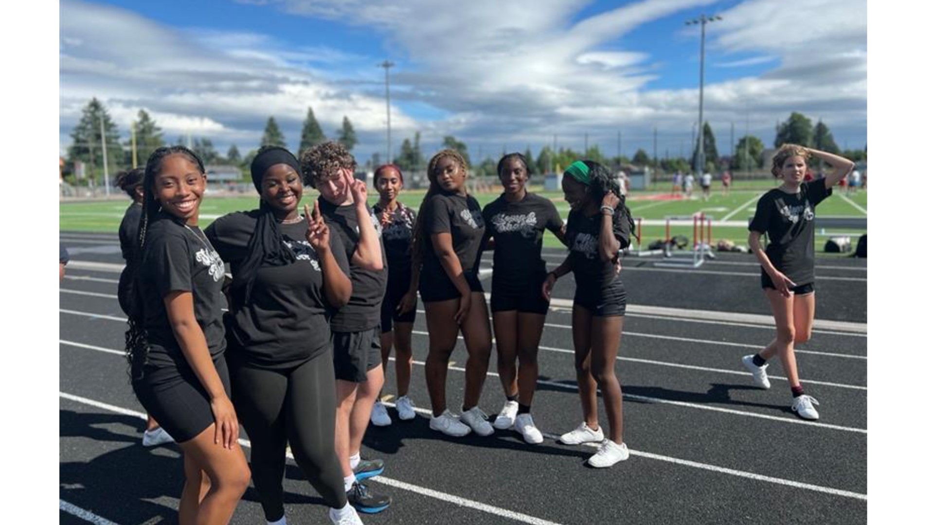 Portland high school brings Southern cheerleading style to Oregon | kgw.com