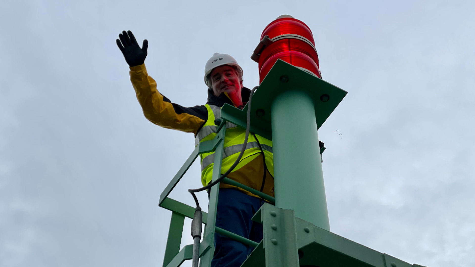 Here's what it takes to maintain the decades-old Interstate Bridge ...