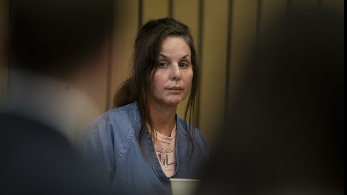 Photos from Nancy Crampton Brophy's murder trial: May 17-18 | kgw.com