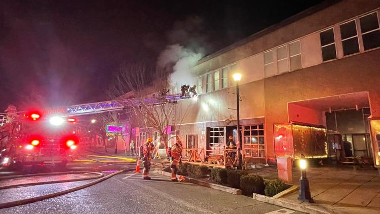 Fire burns business in downtown Longview, crews save nearby units | kgw.com