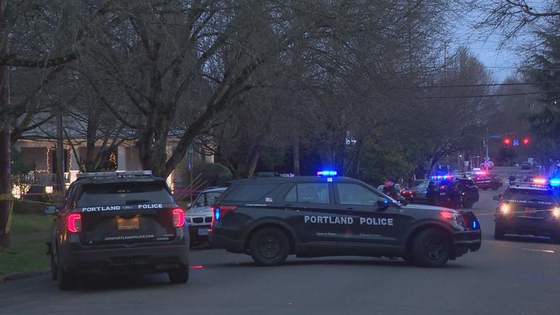 Police respond to reported stabbing in Northeast Portland neighborhood ...