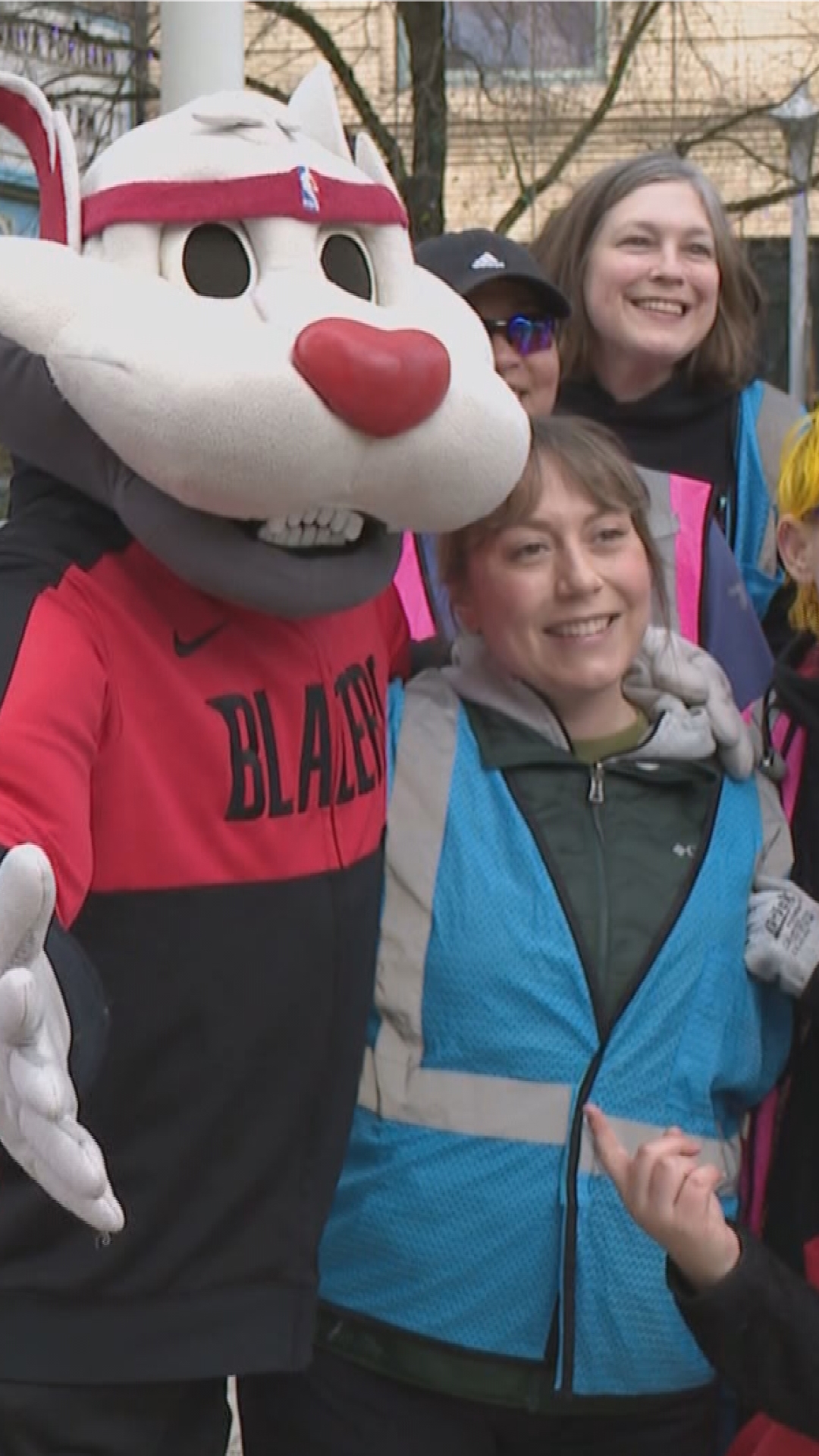 SOLVE, Fred Meyer and the Portland Trail Blazers team up for downtown ...