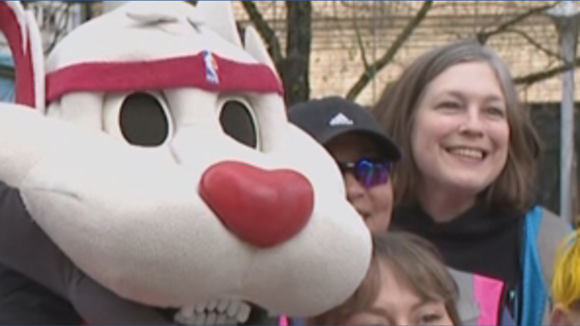 SOLVE, Fred Meyer and the Portland Trail Blazers team up for downtown ...