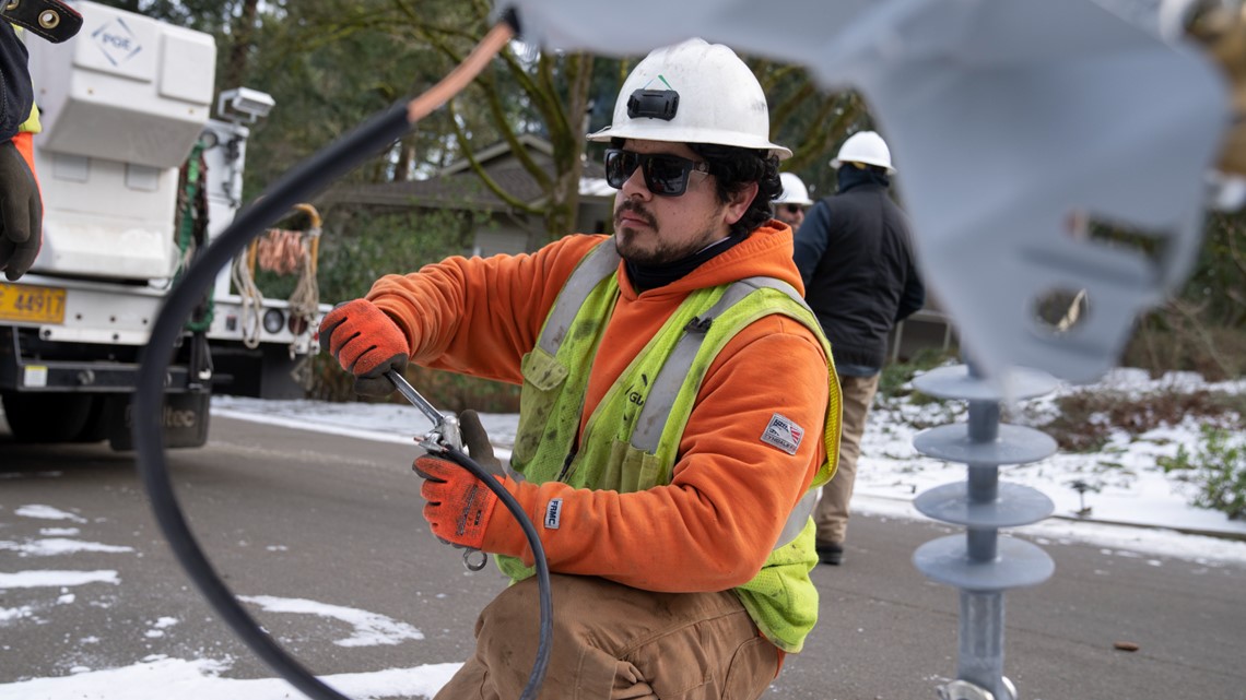 Portland General Electric requests rate hikes for 2025 | kgw.com