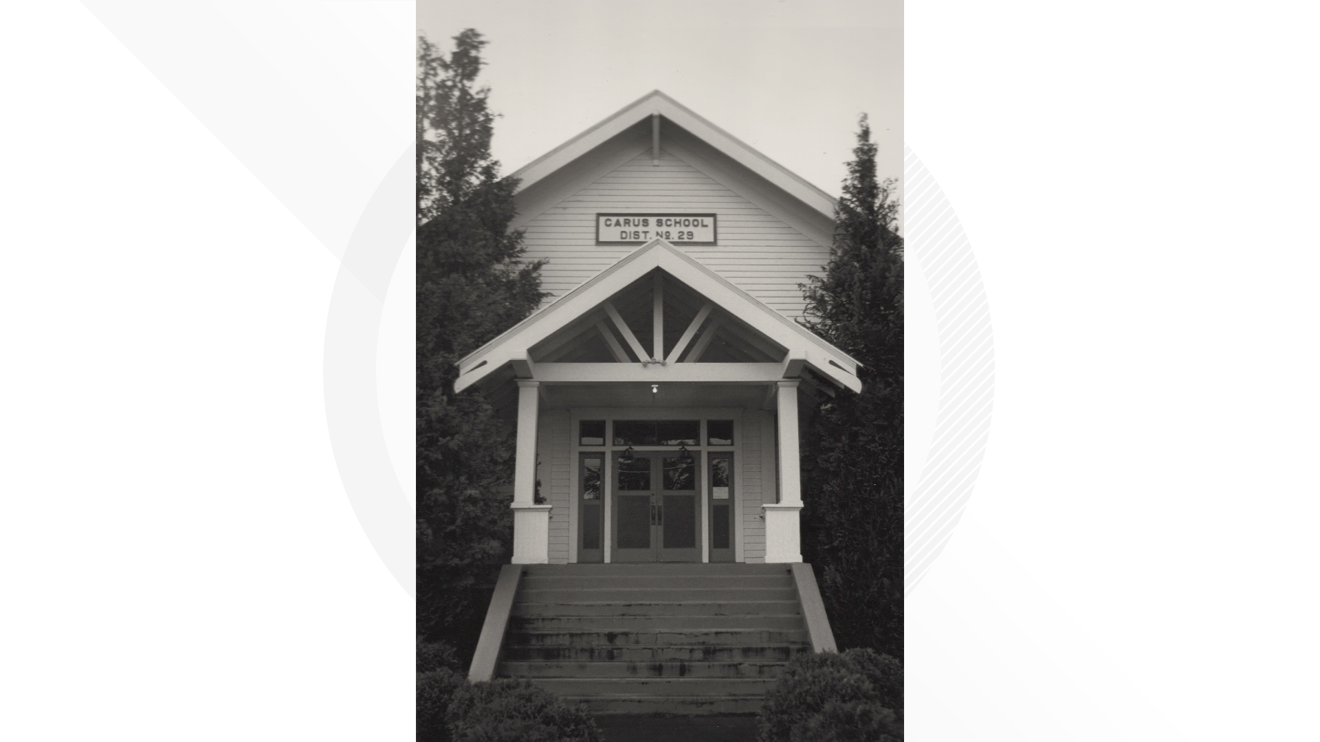 Historic Oregon schoolhouse saved from demolition and moved | kgw.com
