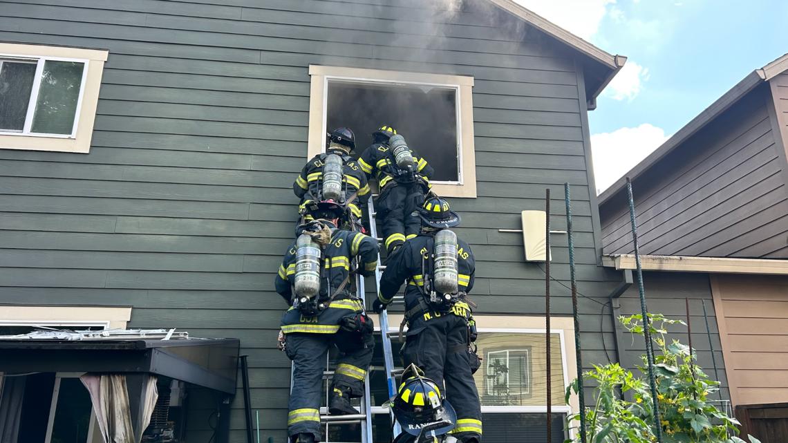 2 hospitalized after being rescued from Oak Grove house fire | kgw.com