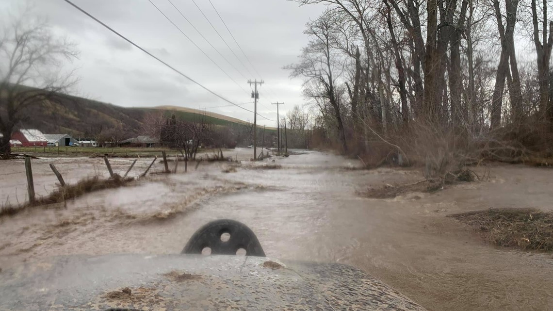 Floodwaters begin to recede in eastern Oregon | kgw.com