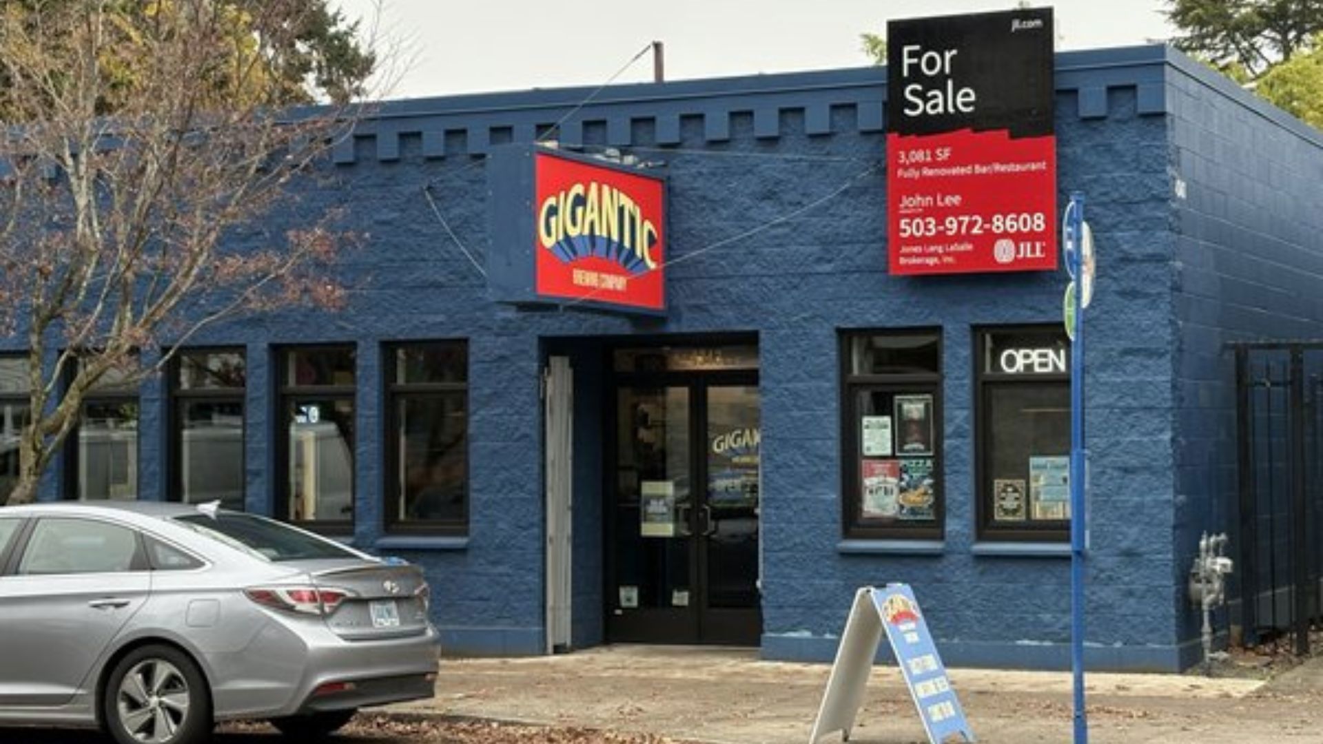 Smitty's Taphouse owner buys Gigantic Brewing space for new Hawthorne ...