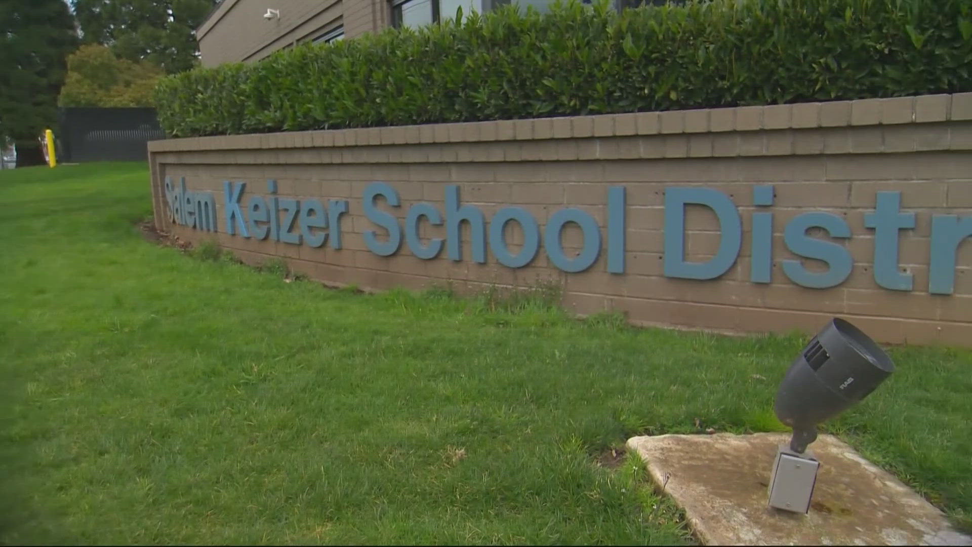 Salem-Keizer School District warns of more budget cuts | kgw.com