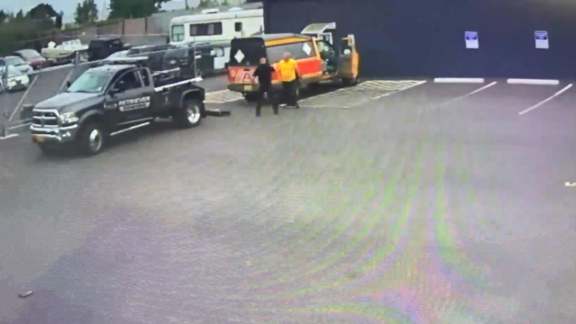 Video: Disabled veteran beaten up by tow yard worker in Portland | kgw.com