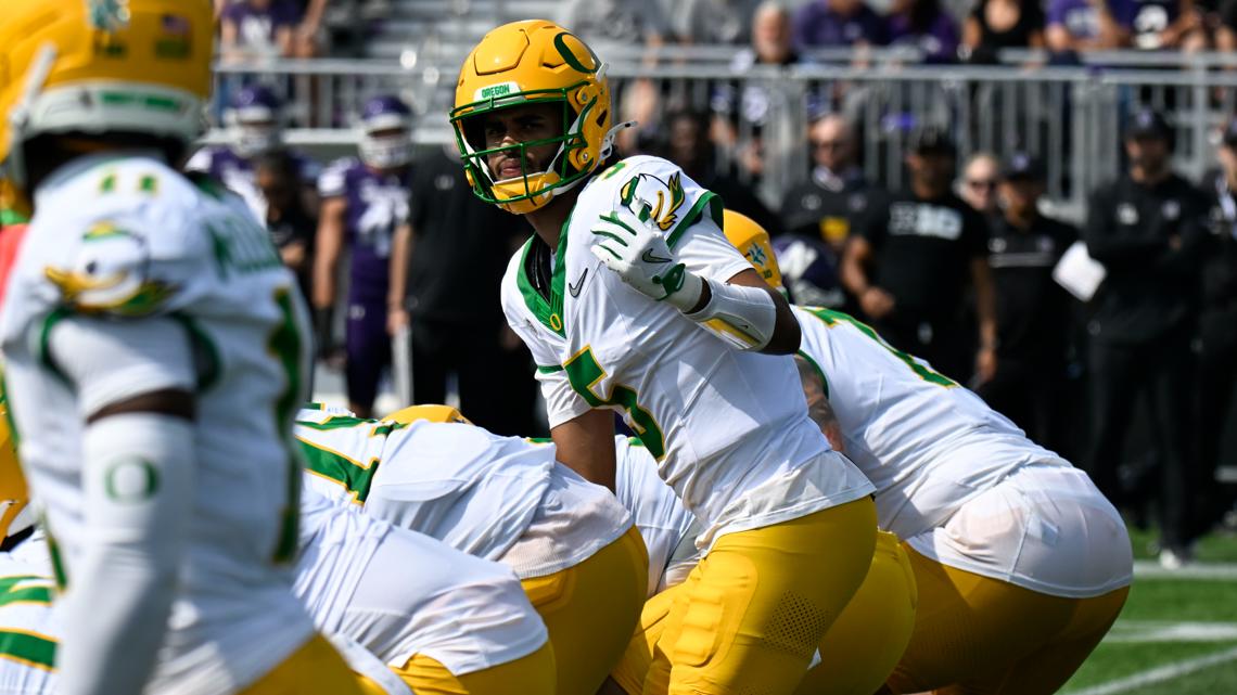 Airplane door plugs vs. plug doors: What's the difference? | kgw.com