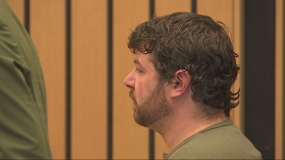 Portland man sentenced in road rage hatchet attack | kgw.com