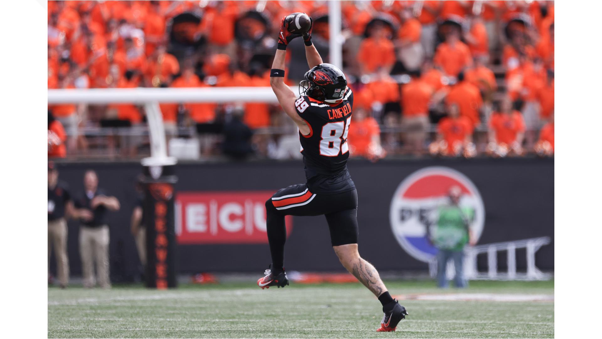 University of Oregon beats Oregon State in rivalry game | kgw.com