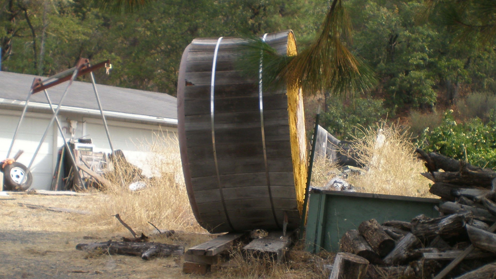 Photos: Oregon man rigged his home with booby traps, tripwires | kgw.com